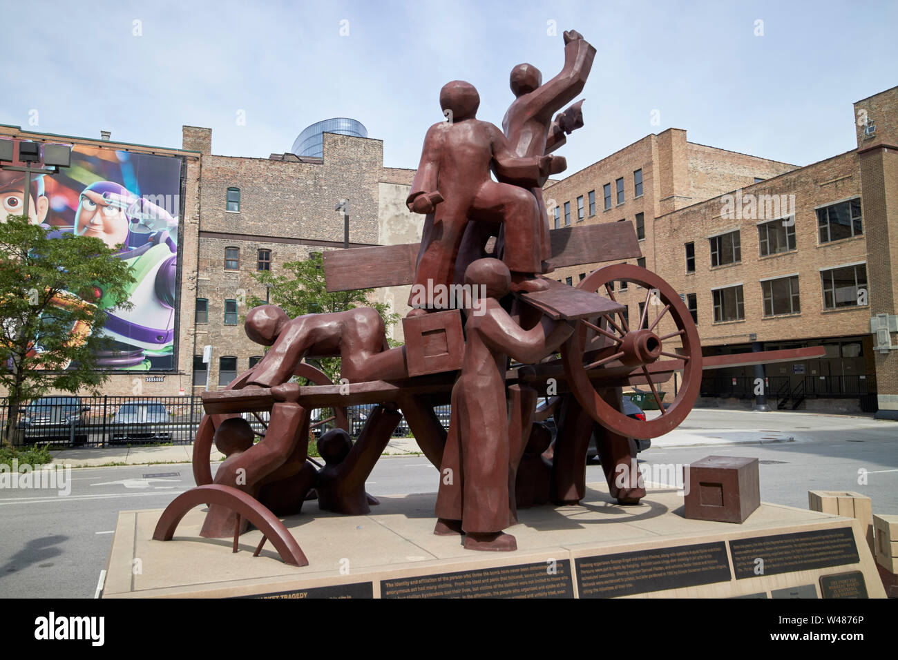 Martyrs statue hi-res stock photography and images - Alamy