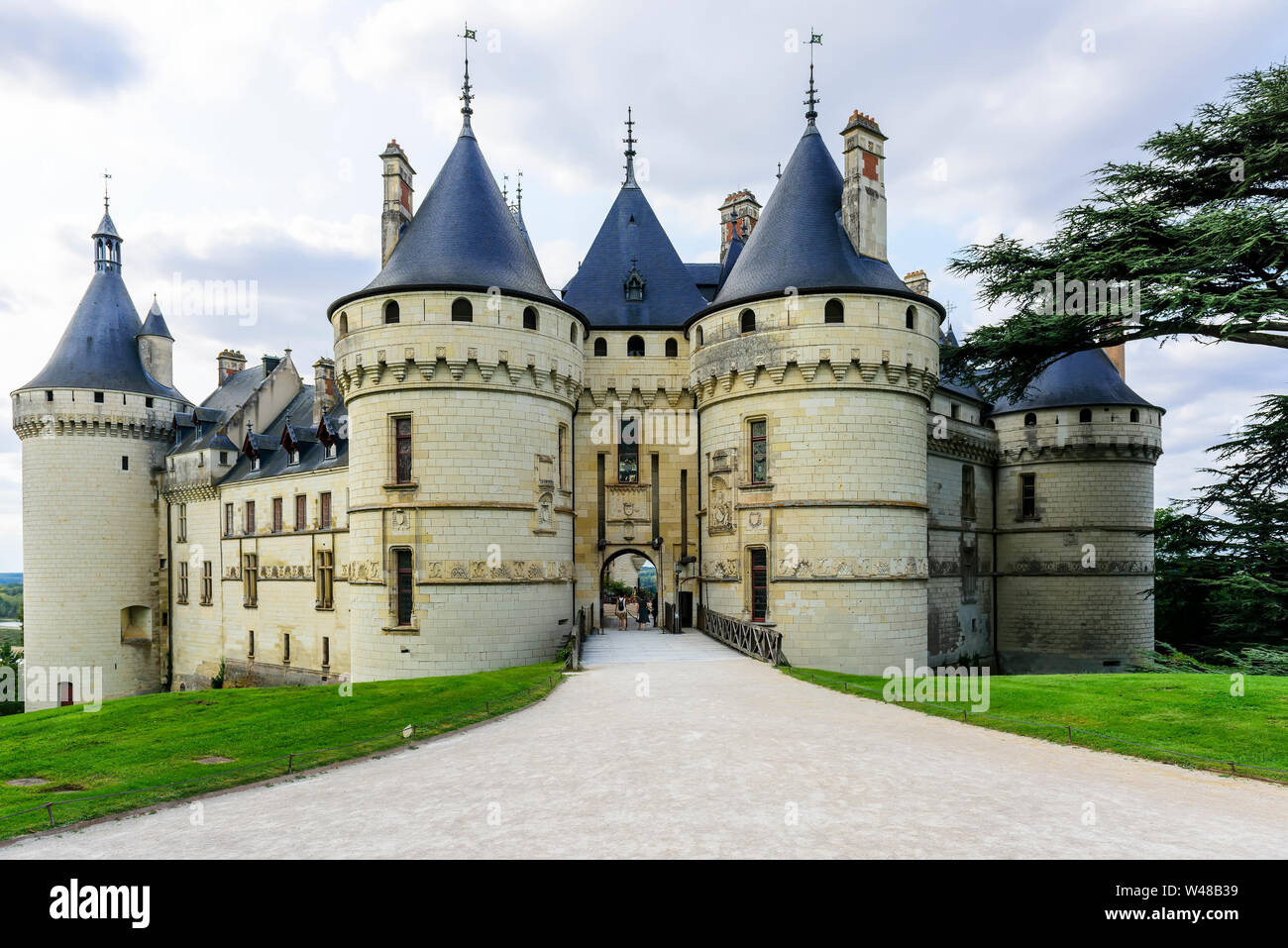 Landscape of chateau chaumont hi-res stock photography and images - Alamy