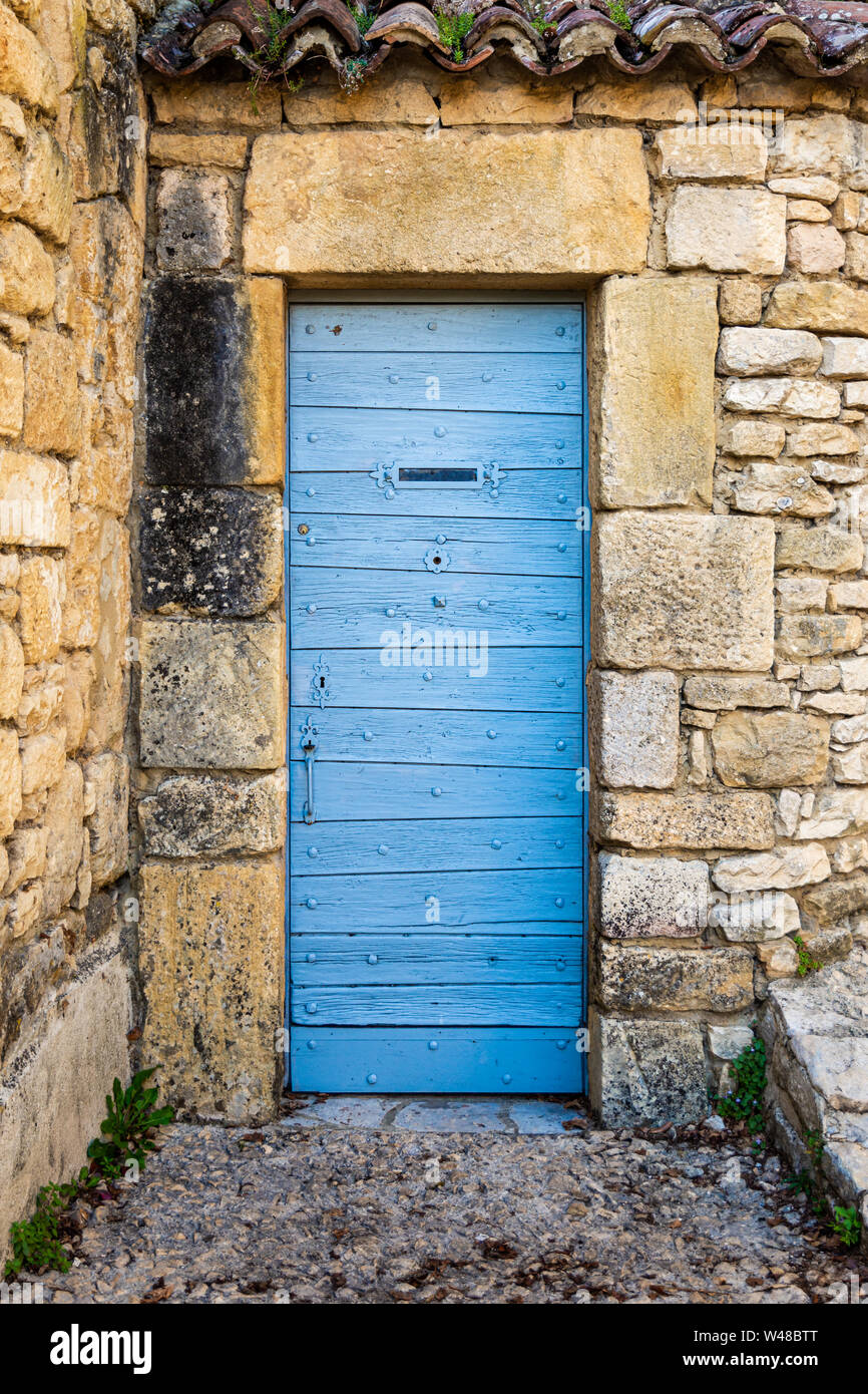Rustic door entrance hi-res stock photography and images - Alamy