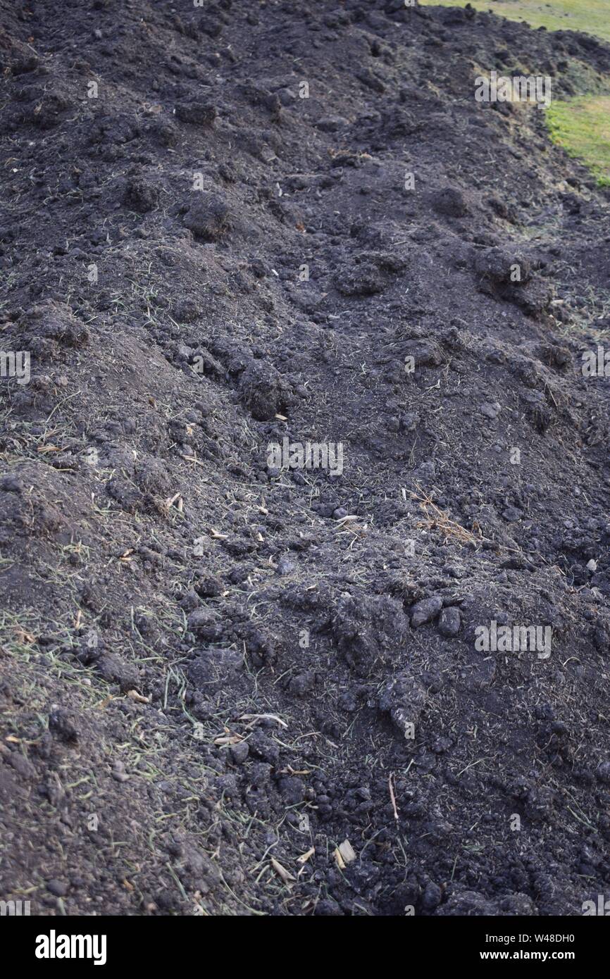 Black soil texture hi-res stock photography and images - Alamy