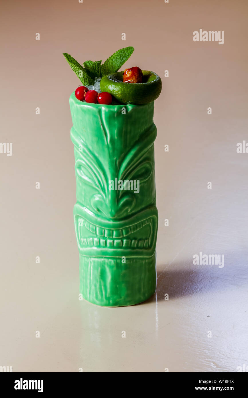 Hawaii cocktail bar drink Stock Photo - Alamy