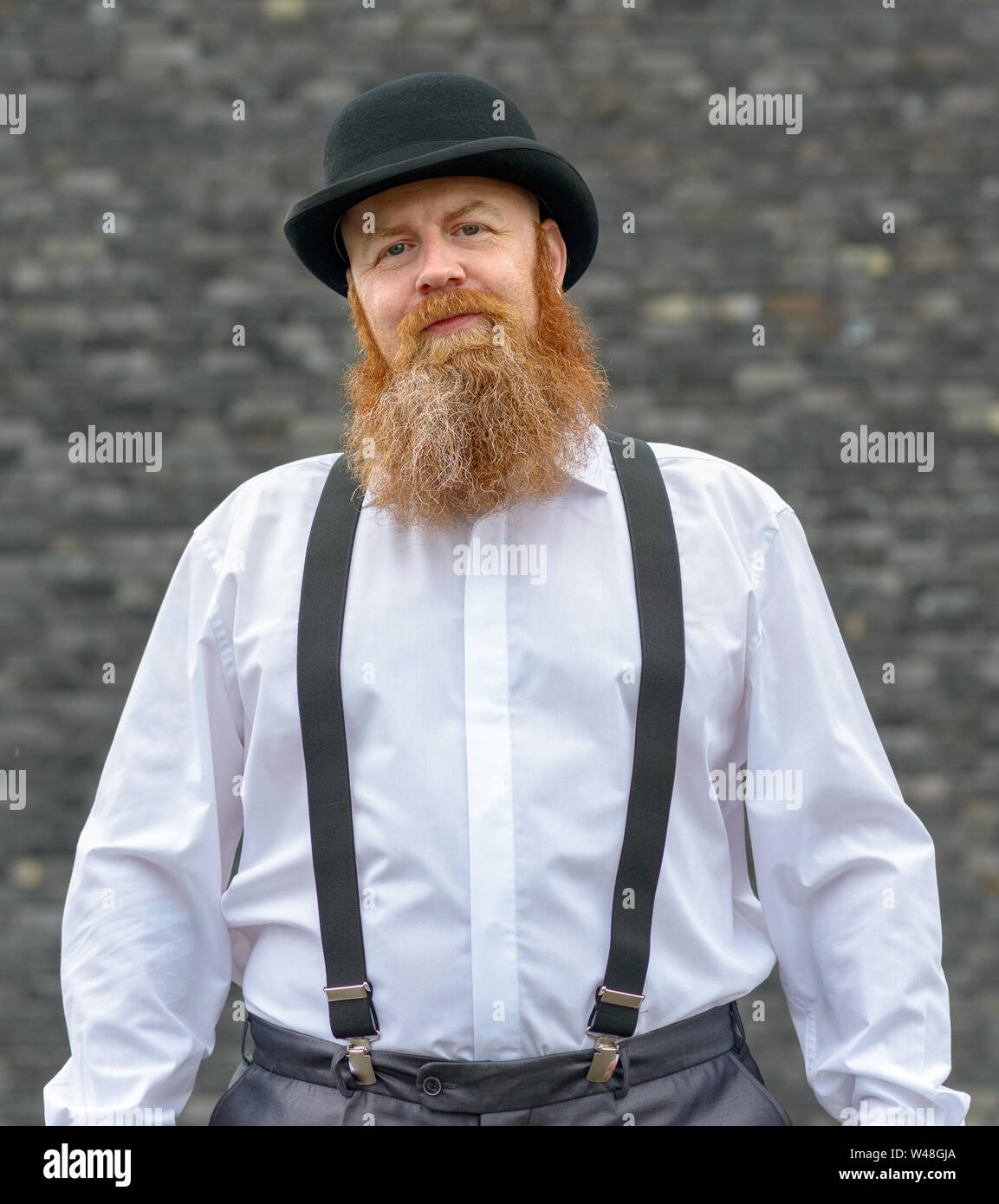 Genial man hi-res stock photography and images - Alamy