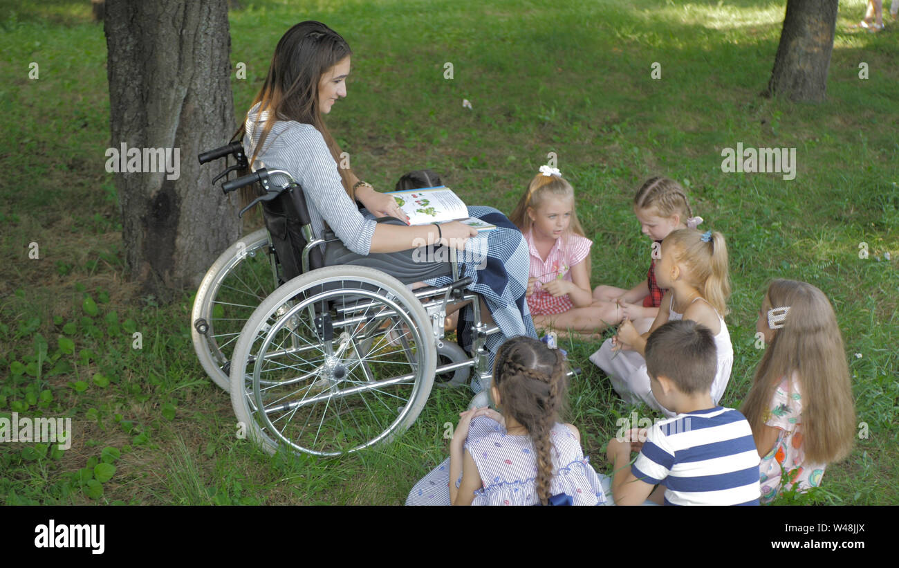 Disabled child school reading hi-res stock photography and images - Alamy