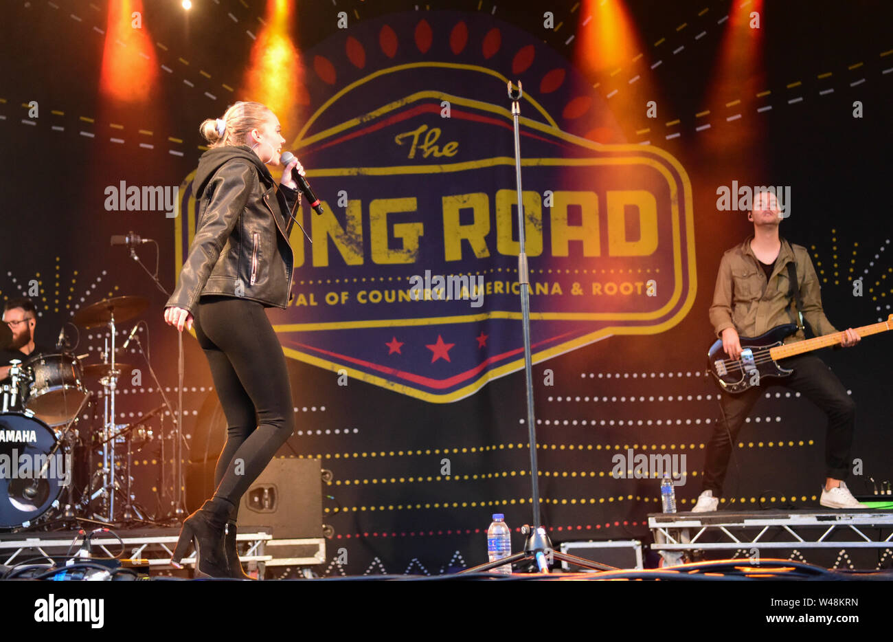 Danielle Bradbury Live on stage Stock Photo - Alamy