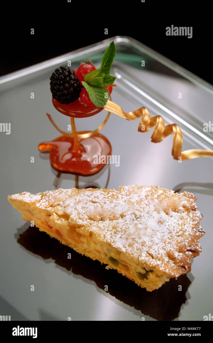 Italian food recipes, traditional Neapolitan cake Pastiera with ricotta ...