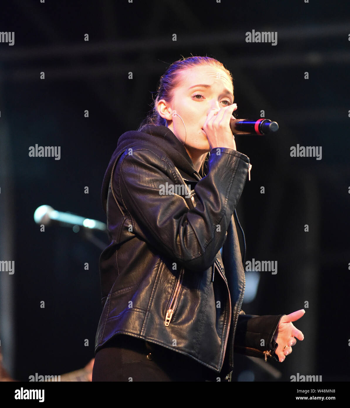 Danielle bradbury hi-res stock photography and images - Alamy