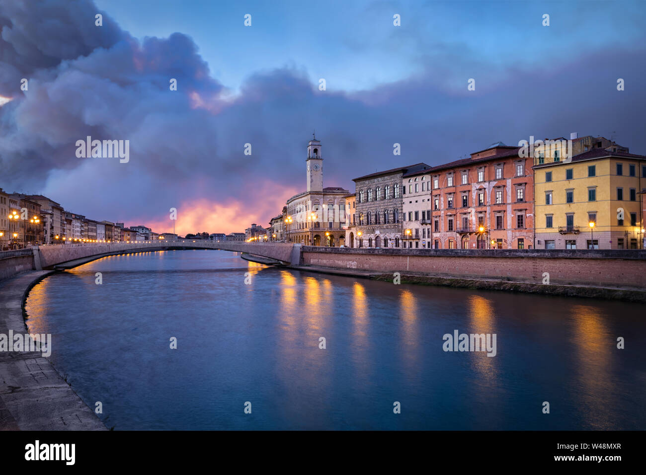 Pisa ponte di mezzo bridge hi-res stock photography and images - Alamy