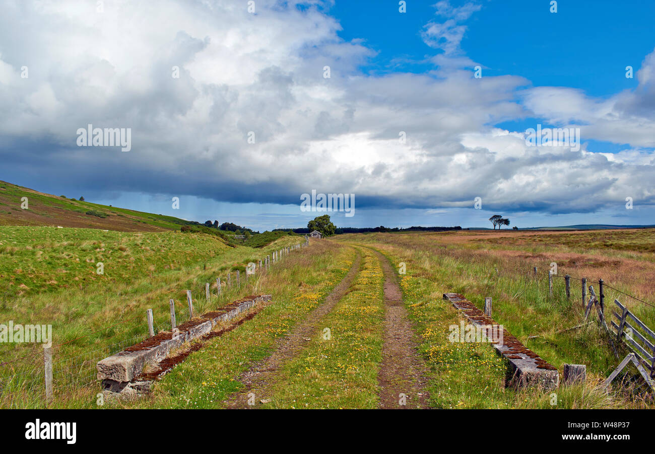 Half way hut hi-res stock photography and images - Alamy
