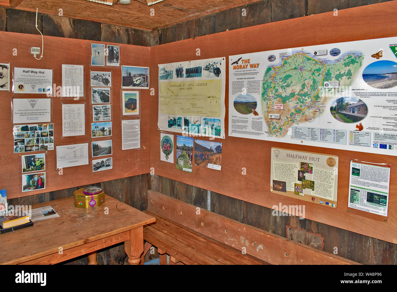 DAVA WAY TRAIL MORAY SCOTLAND IN SUMMER HALF WAY HUT INTERIOR WITH ...
