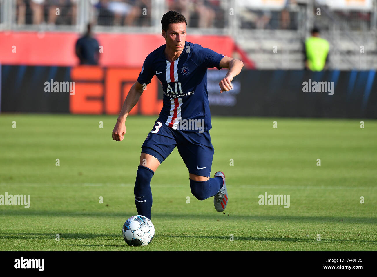 Julian DRAXLER (PSG), Action, Single Action, Frame, Cut Out, Full Body ...