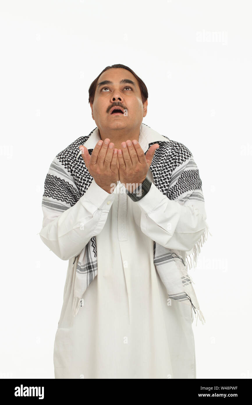 Muslim man Praying Stock Photo - Alamy