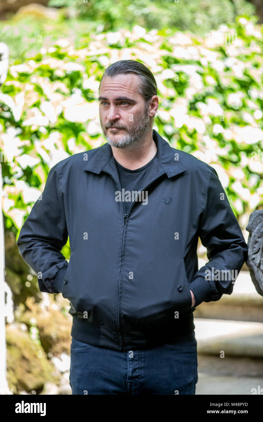 Roma - Joaquin Phoenix al photocall del film "A Beautiful Day - You ...