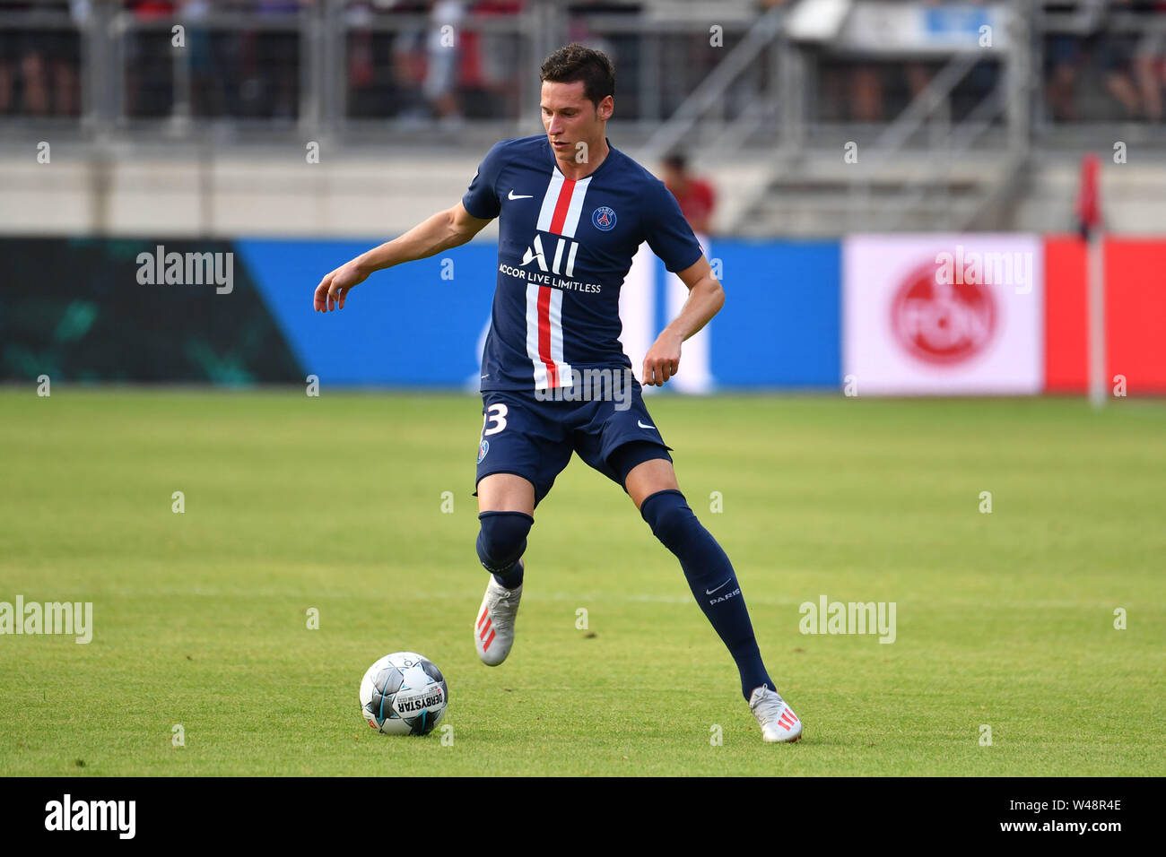 Julian DRAXLER (PSG), Action, Single Action, Frame, Cut Out, Full Body ...