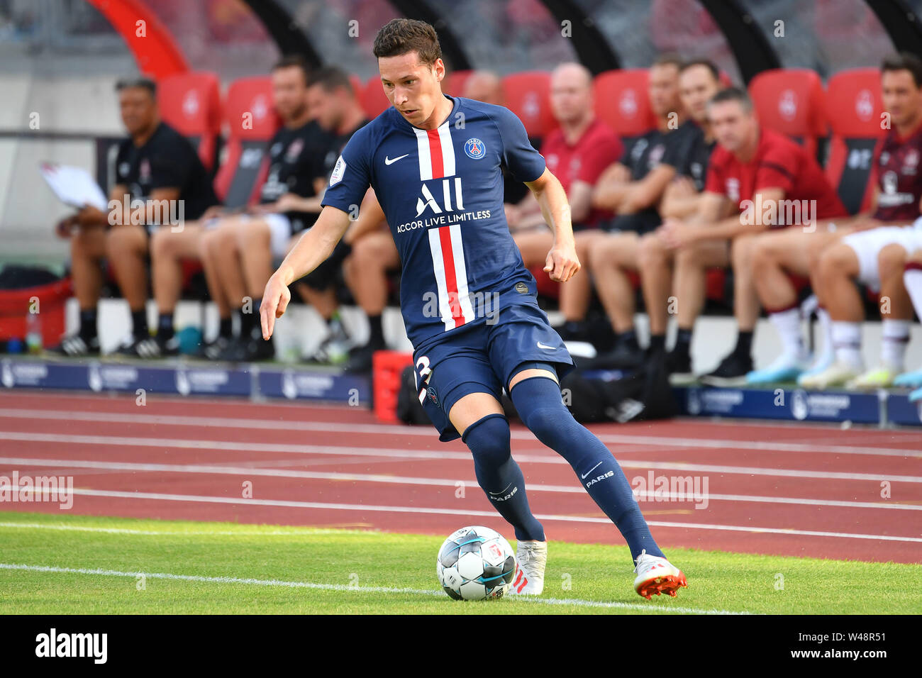 Julian DRAXLER (PSG), Action, Single Action, Frame, Cut Out, Full Body ...