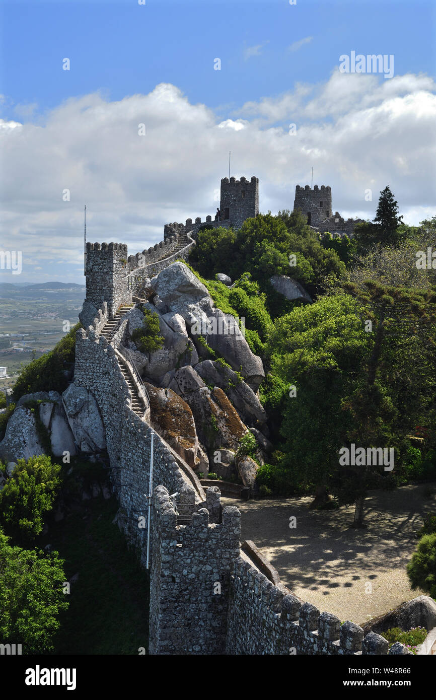 moorish castle;serra de sintra;sintra;portugal Stock Photo - Alamy