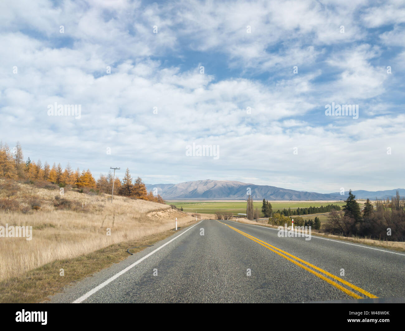 New zealand open road hi-res stock photography and images - Alamy