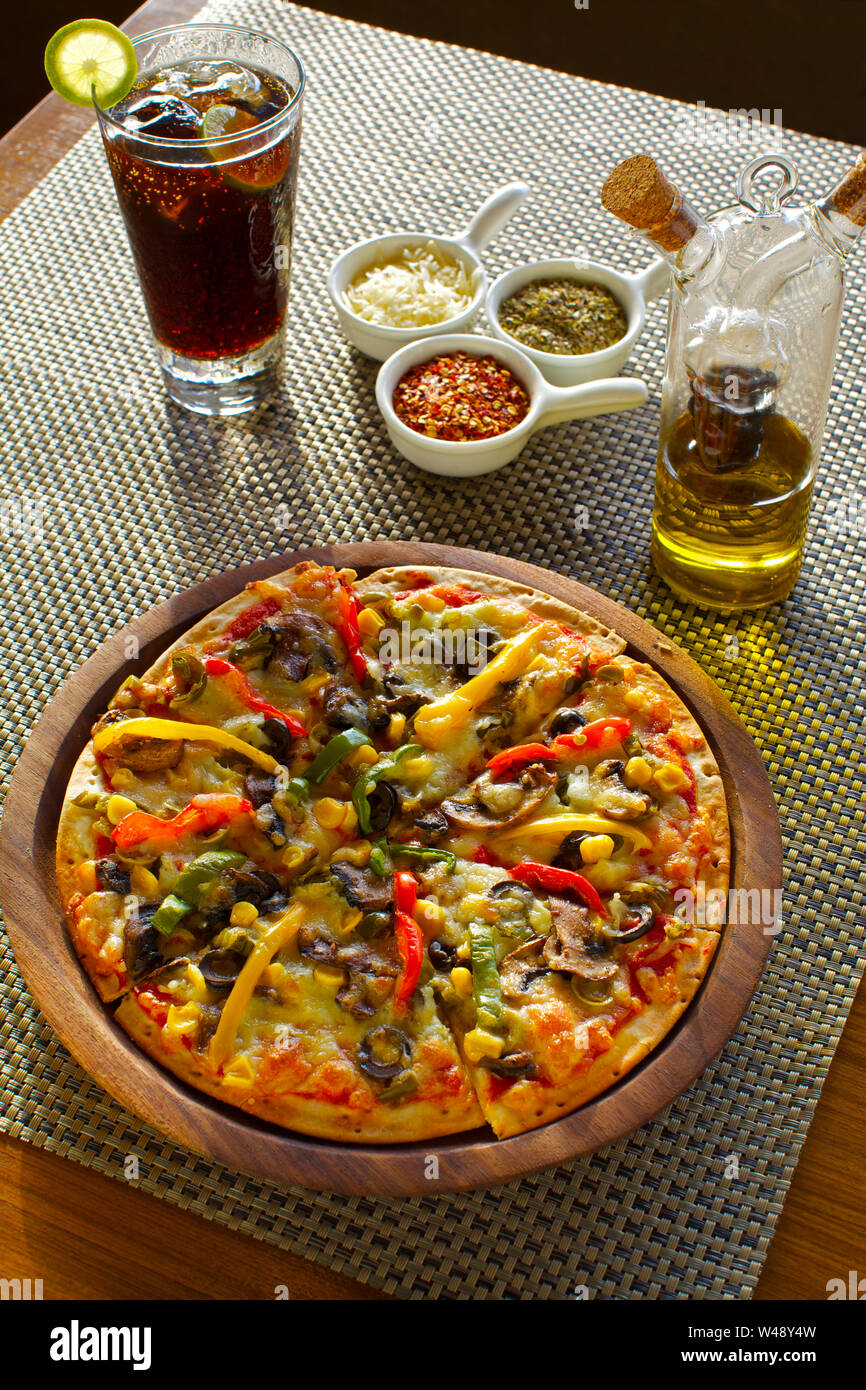 Pizza sweetcorn hi-res stock photography and images - Alamy