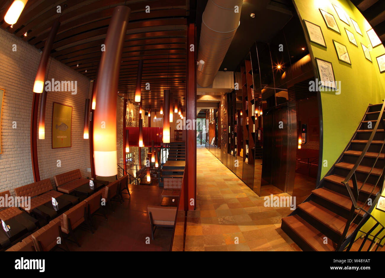 Showcase interiors in restaurant hi-res stock photography and images ...