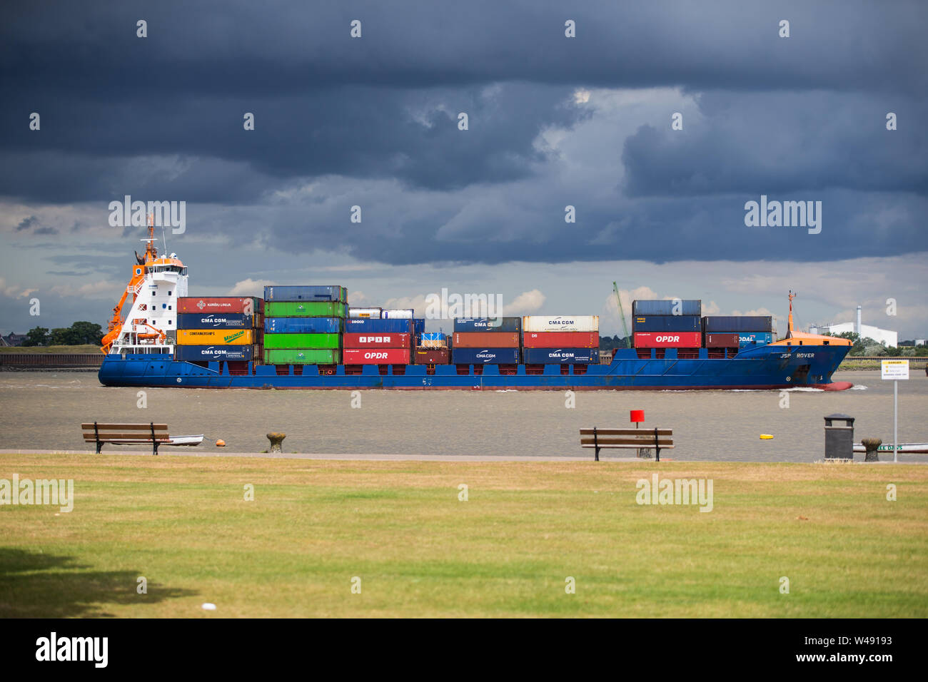 Container ship out sea hi-res stock photography and images - Alamy