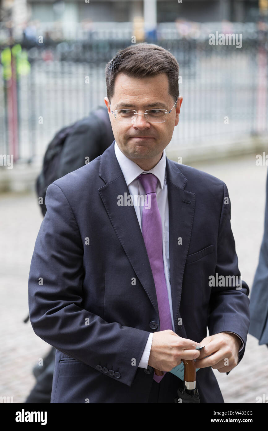 PM and Former PMs pay tribute to Lord Heywood: Westminster Abbey ...