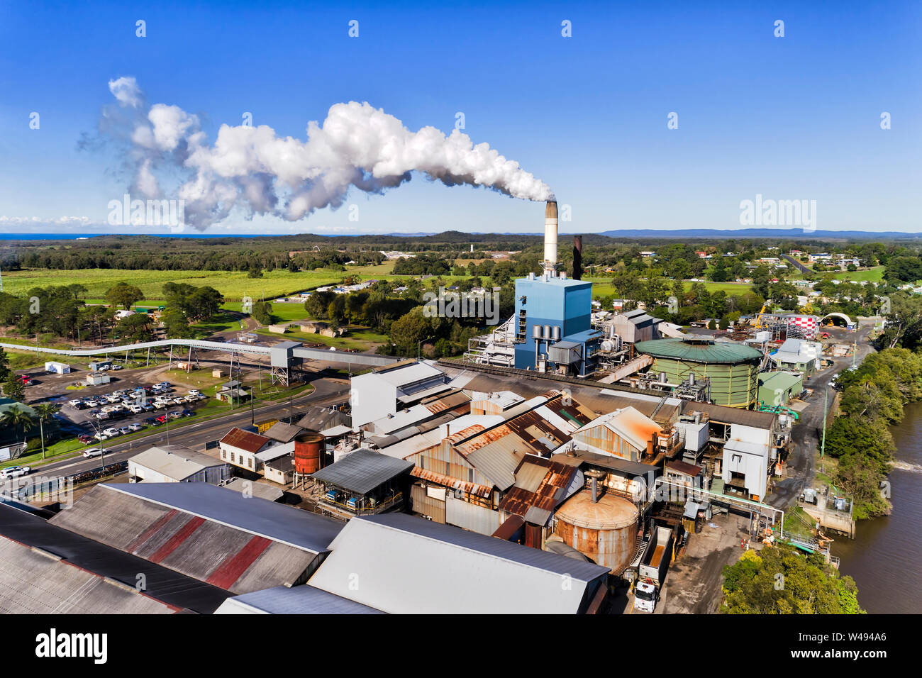 Sugarcane factory queensland hi-res stock photography and images - Alamy