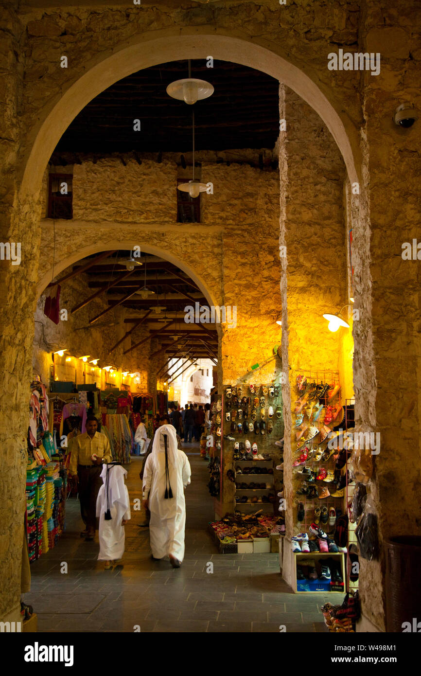 Zoco de doha hi-res stock photography and images - Alamy