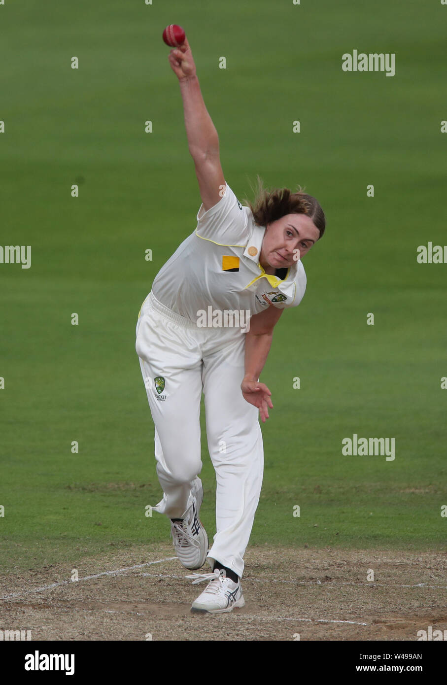 Australia's Tayla Vlaeminck during day four of the Women's Ashes Test ...
