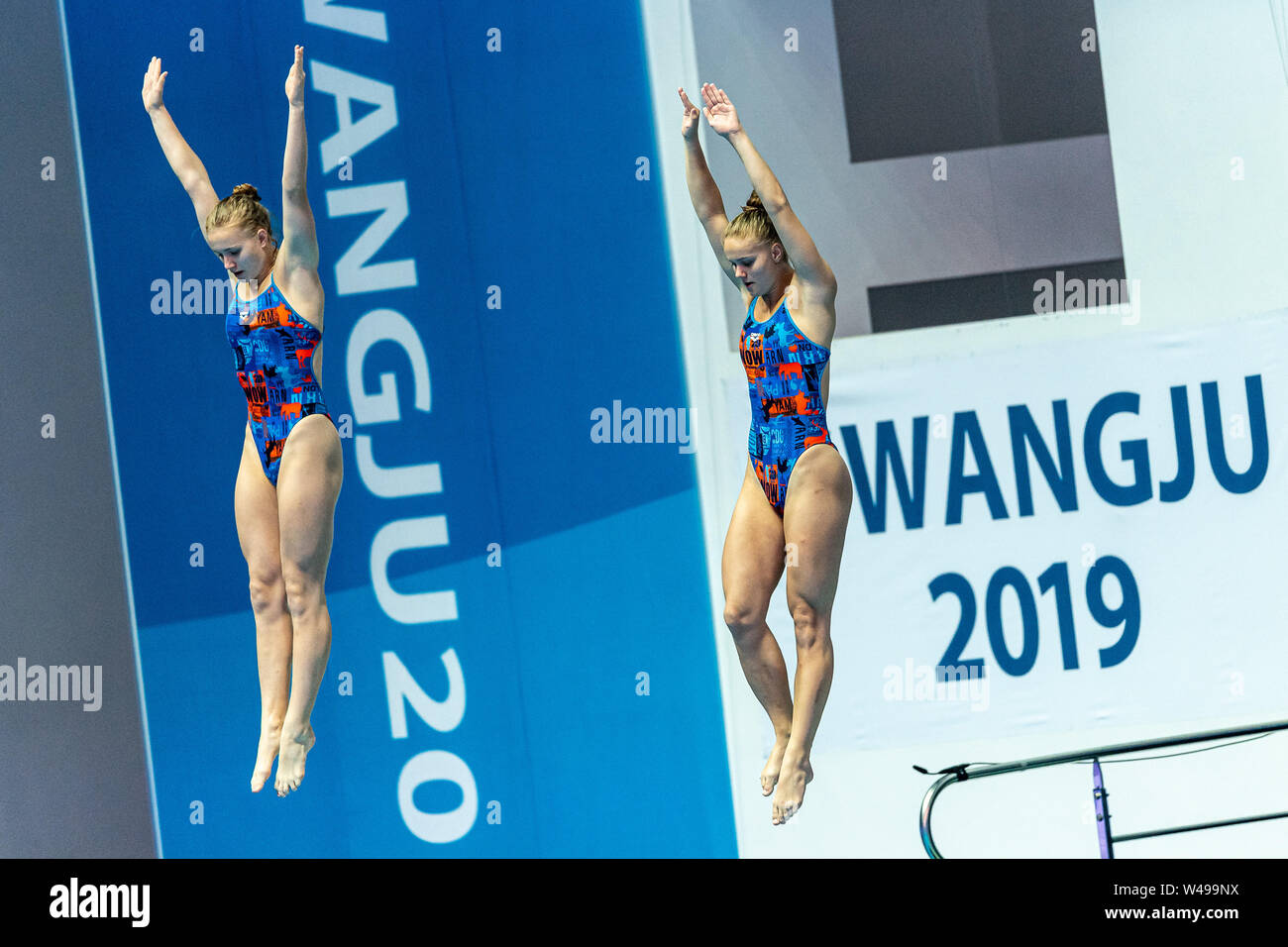 Anne tuxen hi-res stock photography and images - Alamy