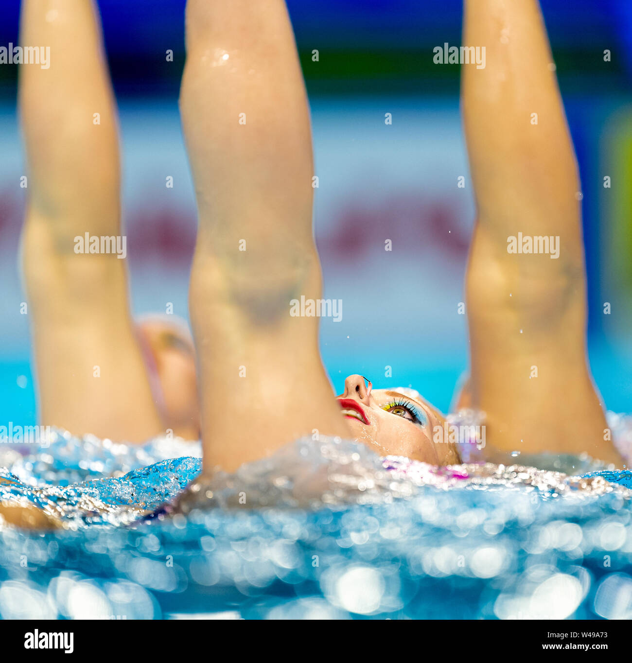Team russia synchronised swimming hi-res stock photography and images ...
