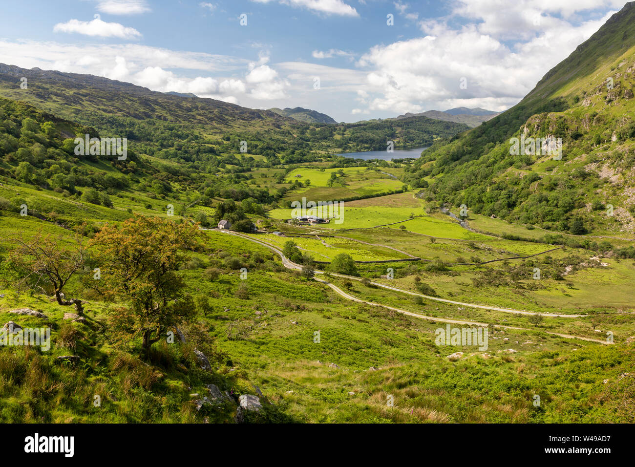 Snowdon mountain range hi-res stock photography and images - Alamy