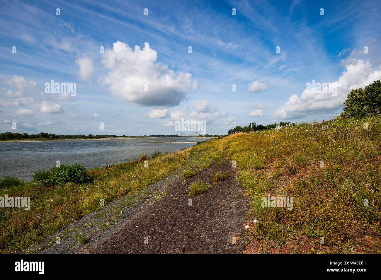 Rivier de waal hi-res stock photography and images - Alamy