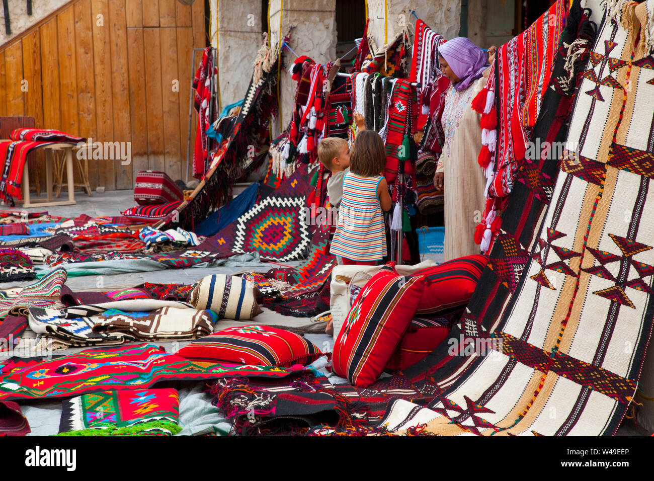 Zoco de doha hi-res stock photography and images - Alamy