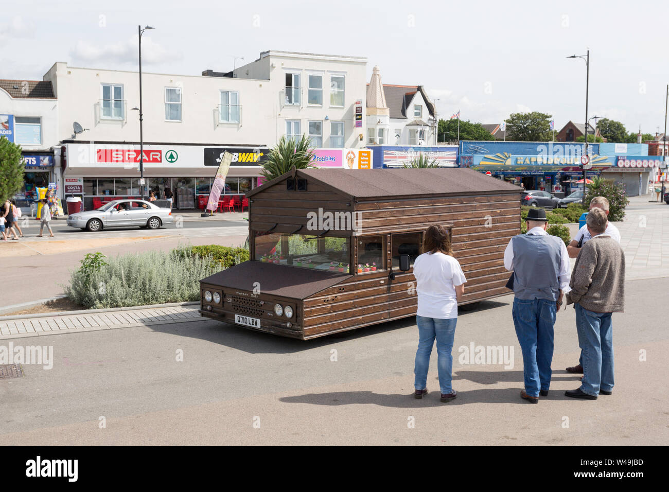 Southend on Sea, UK. 21st July, 2019. The worlds fastest shed visits ...
