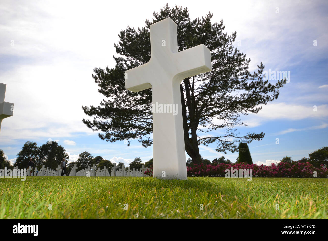 grave monument war world war normandy american Stock Photo - Alamy