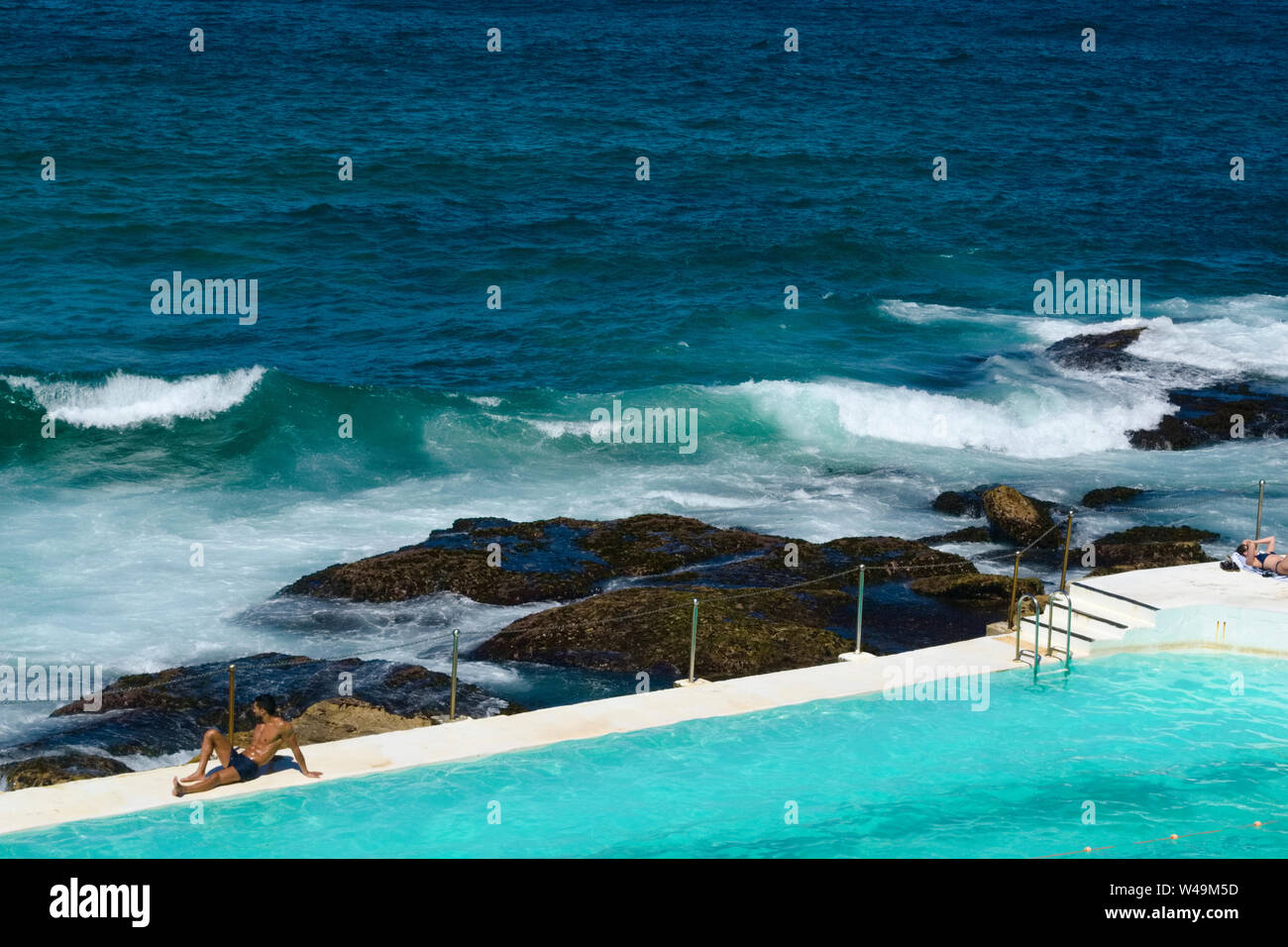Bondi beach swimming hi-res stock photography and images - Alamy