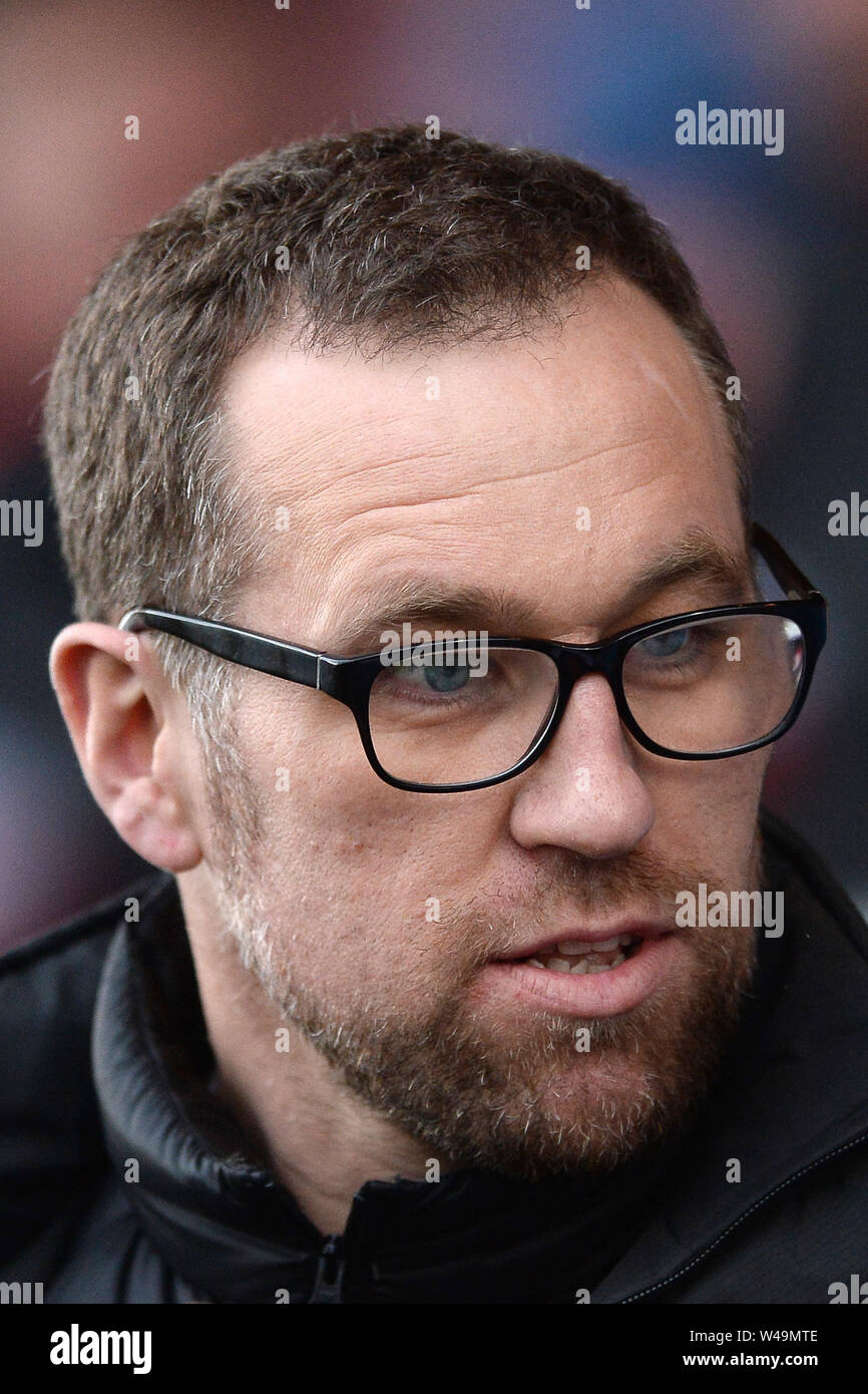 Gresty hi-res stock photography and images - Alamy