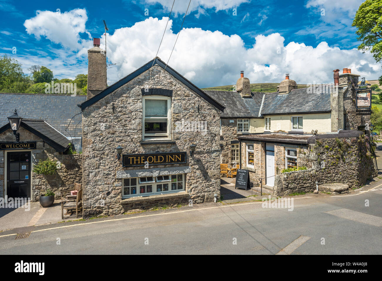 Old Pubs Of Britain High Resolution Stock Photography and Images - Alamy