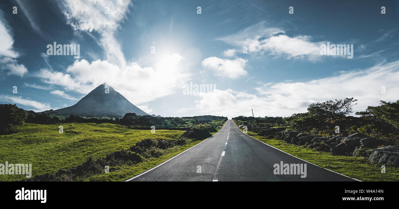 Straight EN3 longitudinal road northeast of Mount Pico and the ...
