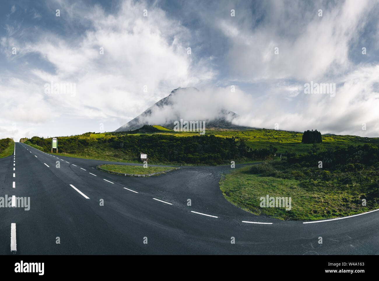Straight EN3 longitudinal road northeast of Mount Pico and the ...