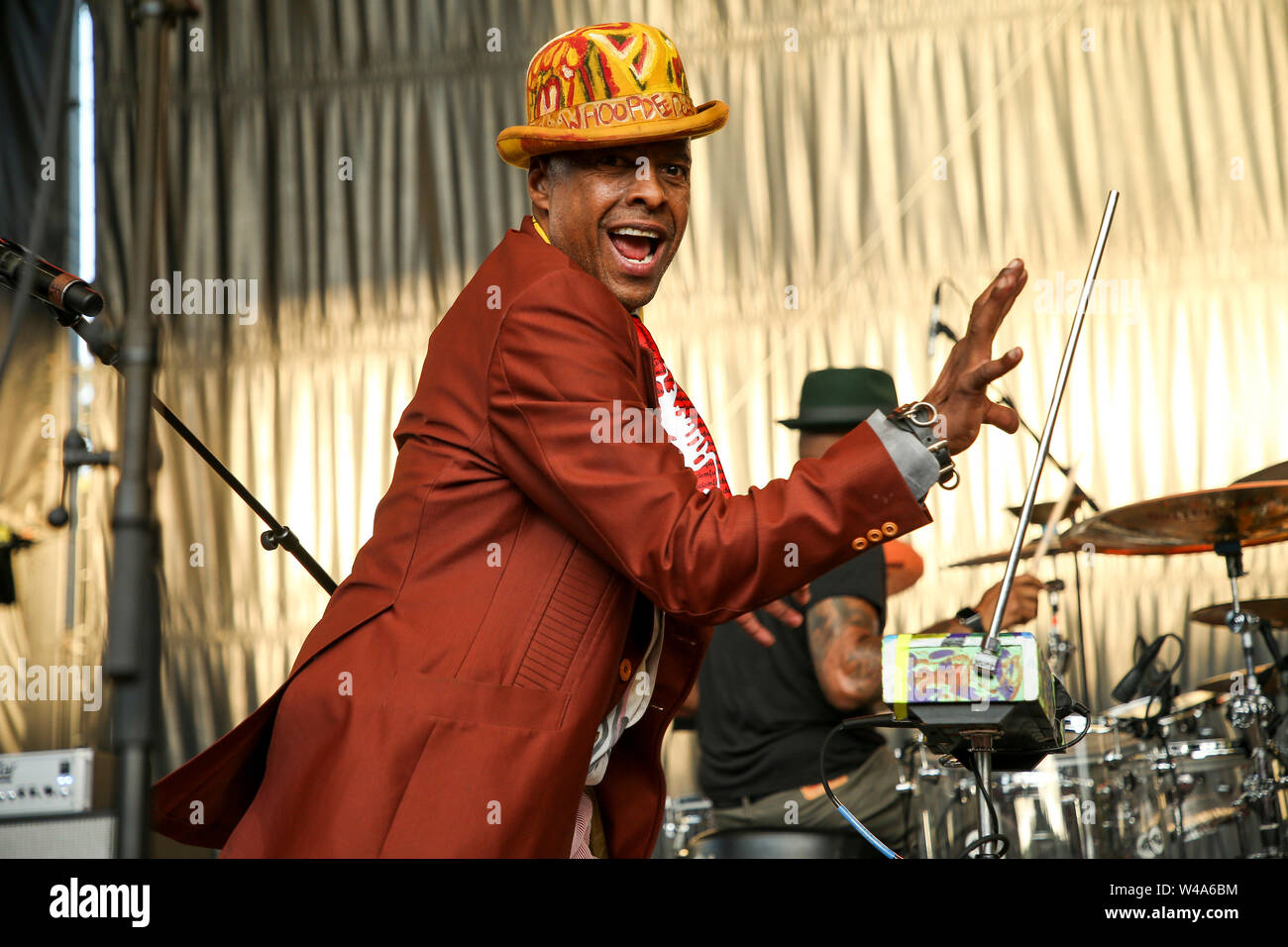 Angelo moore fishbone hi-res stock photography and images - Alamy