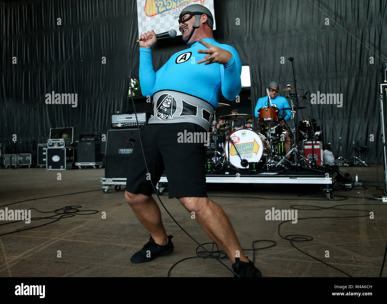 Yo gabba gabba live hi-res stock photography and images - Alamy