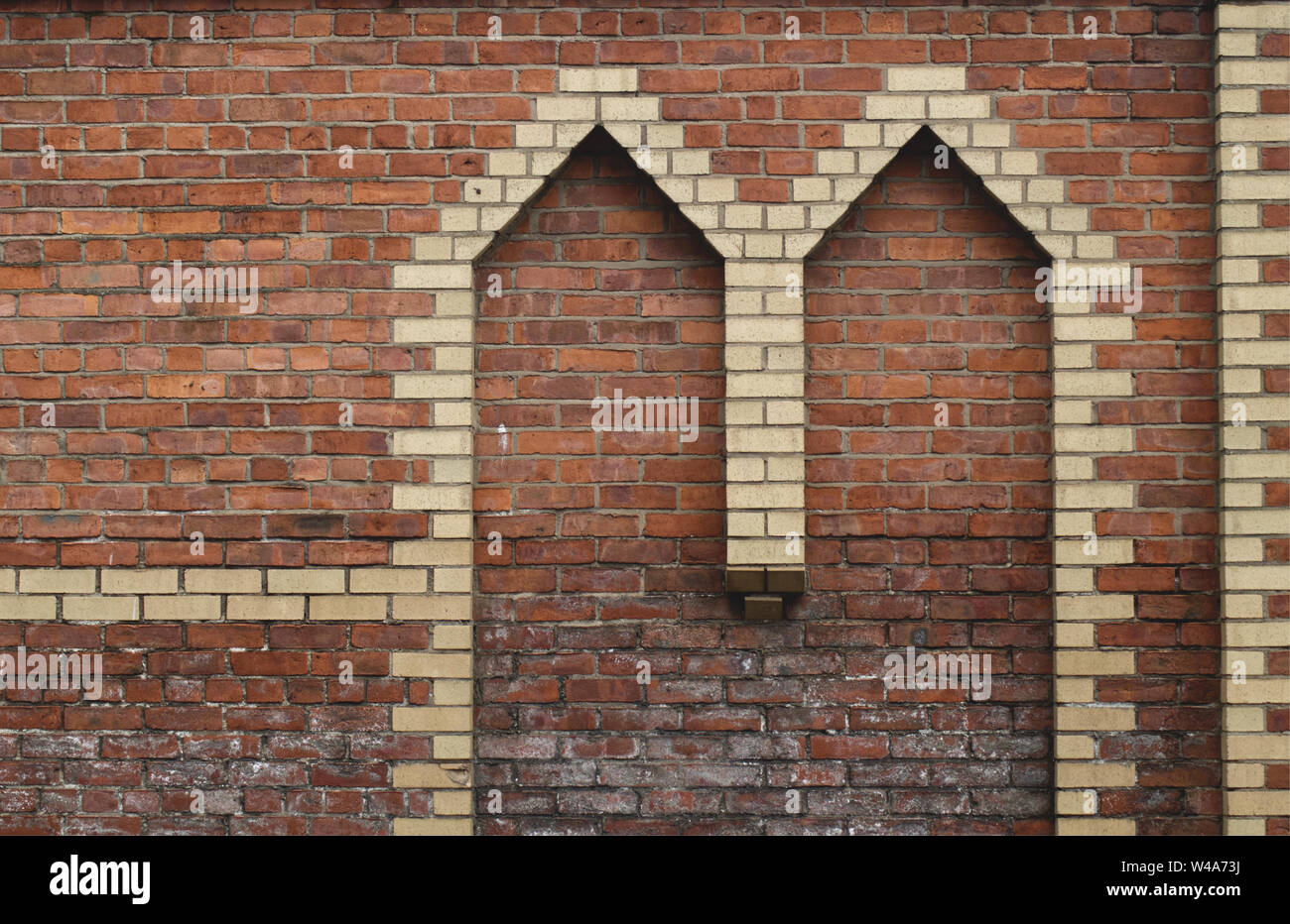Old spanish brick wall hi-res stock photography and images - Alamy