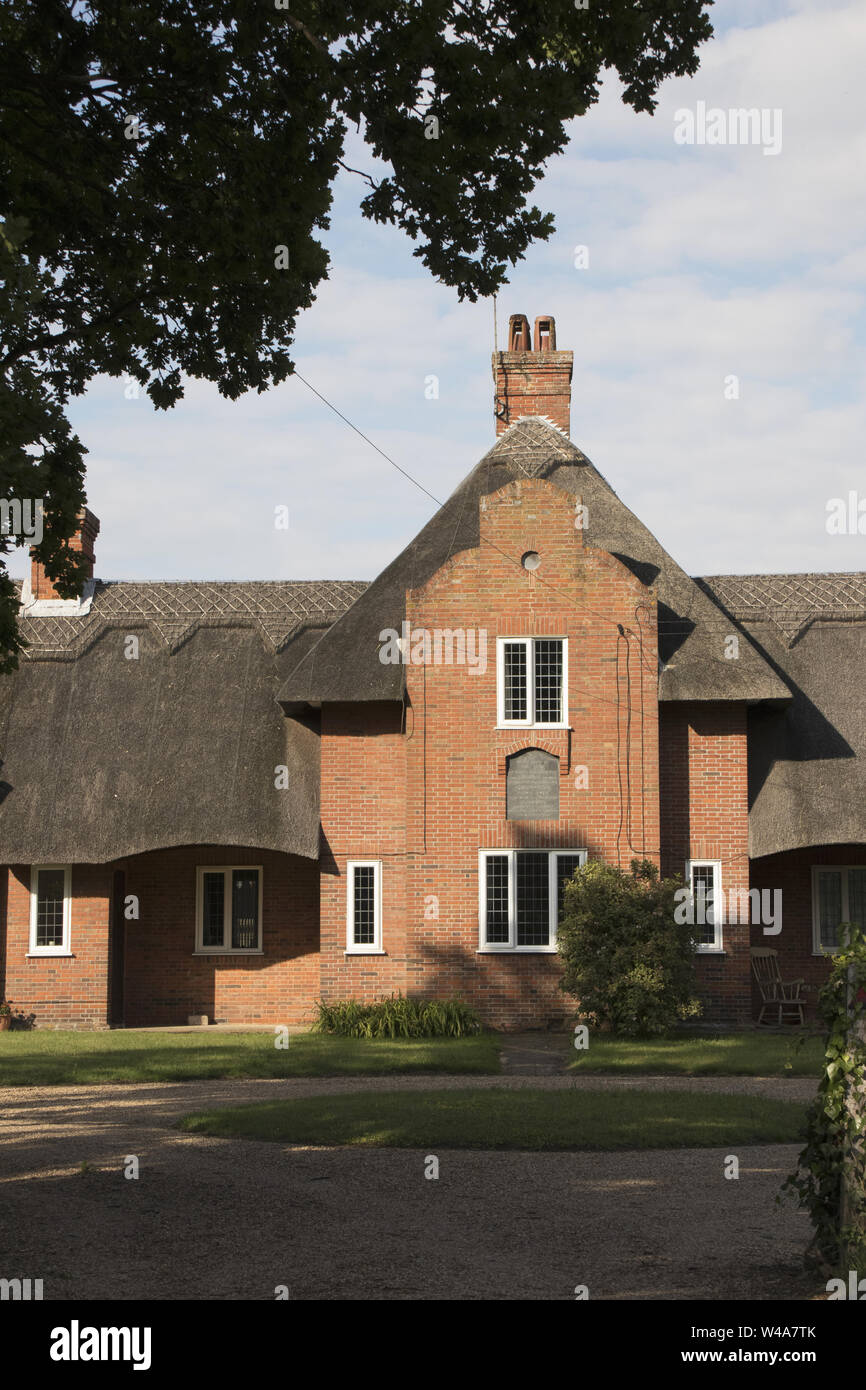 Christopher Rous Memorial Cottages, Wangford, Suffolk Stock Photo - Alamy