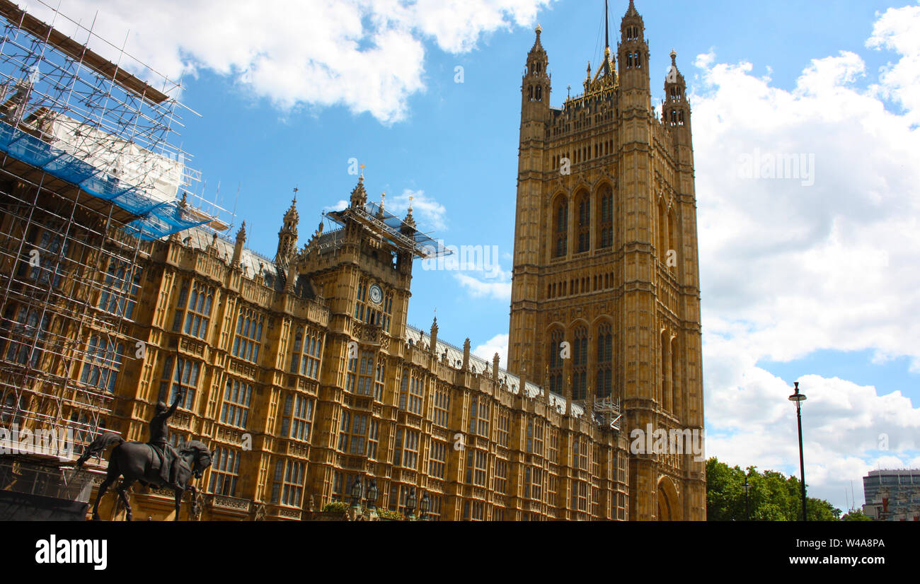 headquarters of the two chambers of parliament in Westminster in London ...