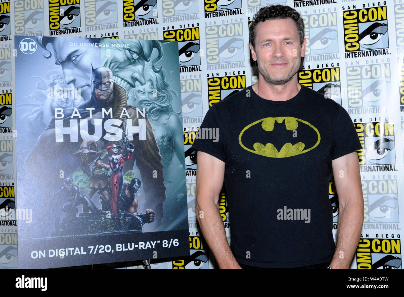 Jason O'Mara at the Photocall to 'Batman: Hush' at the San Diego Comic ...