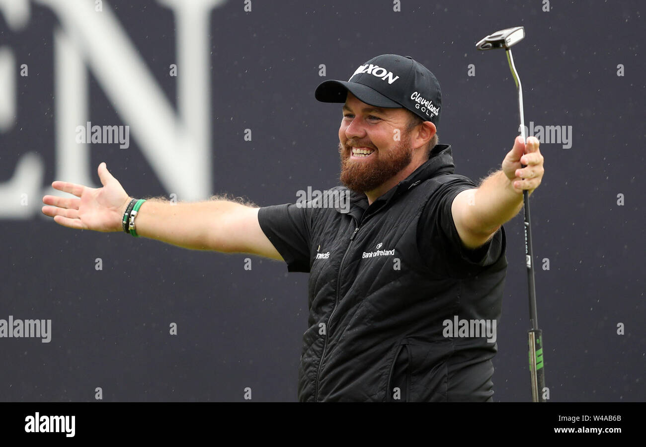 Republic of Ireland's Shane Lowry celebrates winning The Open ...
