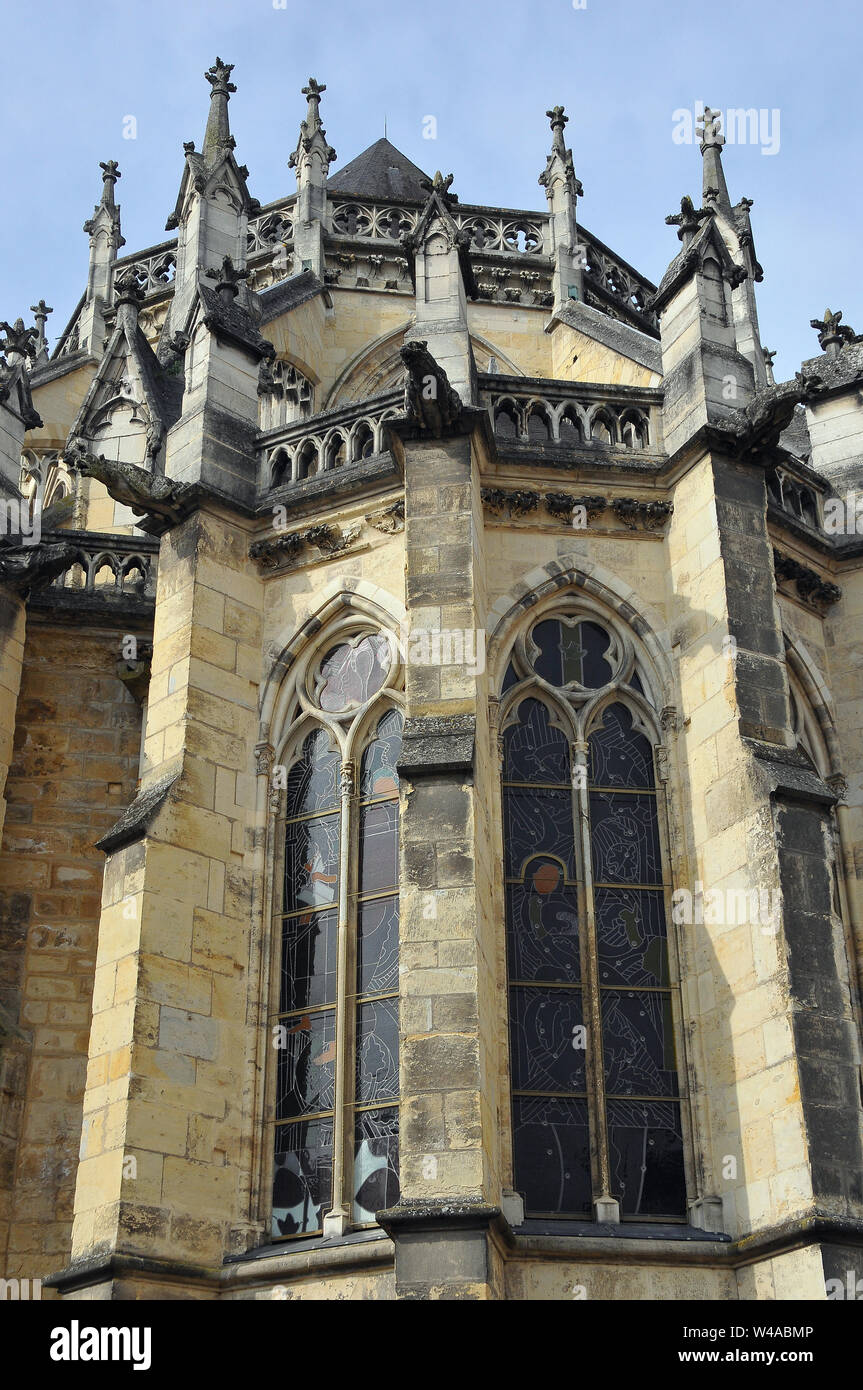 Nevers Cathedral, Cathédrale Saint-Cyr-et-Sainte-Julitte de Nevers ...