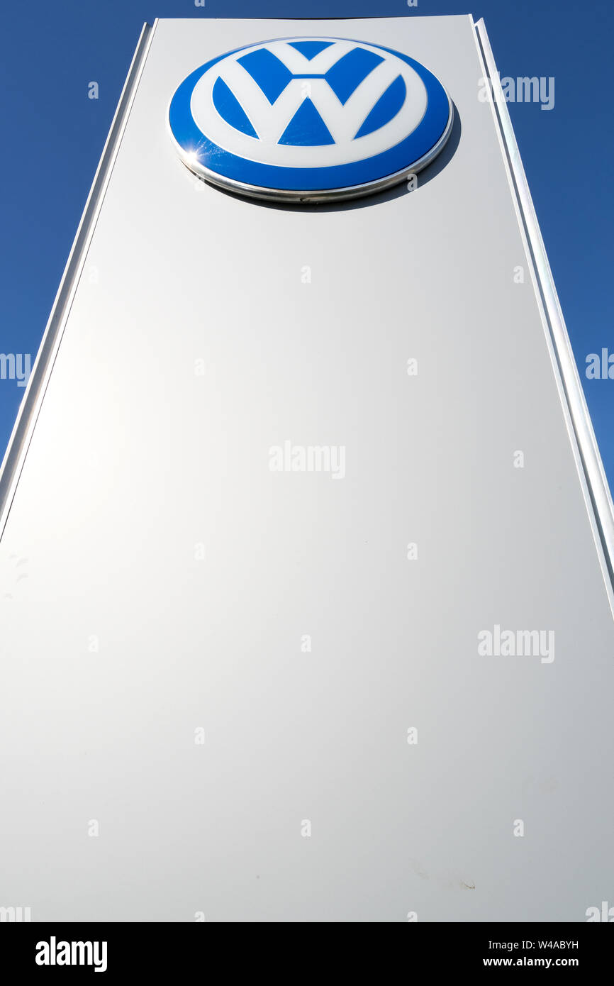 Volkswagen Group Logo High Resolution Stock Photography and Images - Alamy