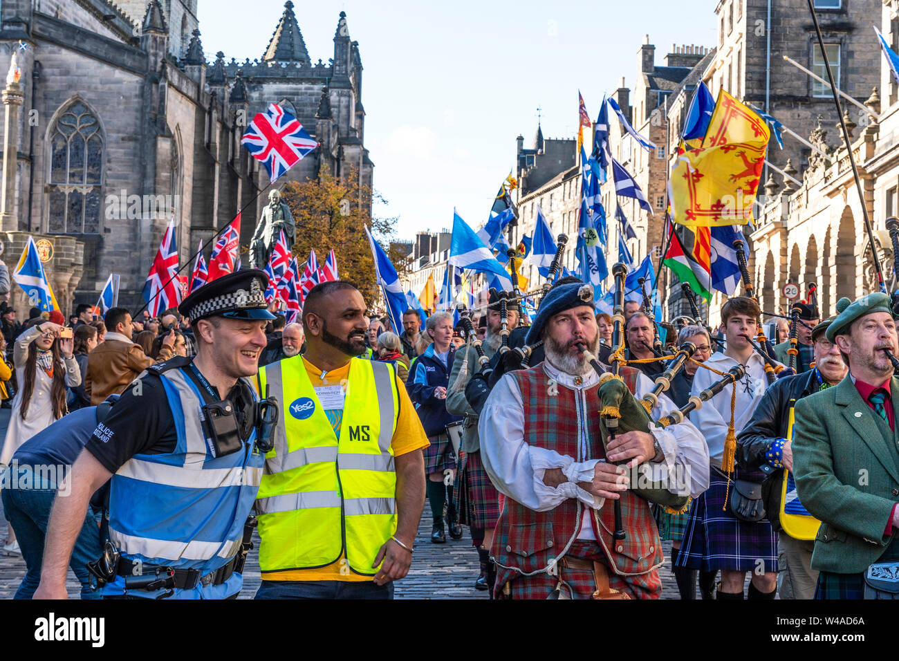 Edinburgh, All Under One Banner independence march - 2019 Stock Photo ...