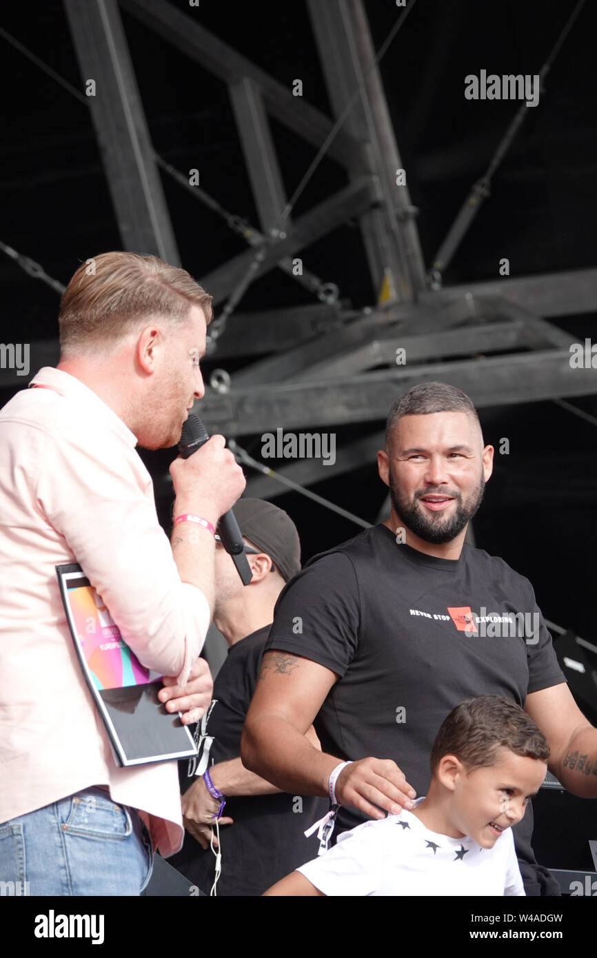 Sefton Park, Liverpool, UK. 21st July 2019. Liverpool boxer Tony Bellew ...